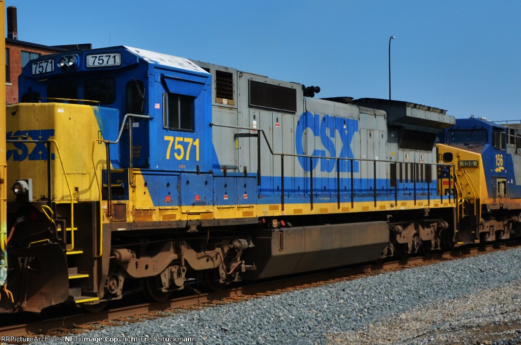 CSX 7571